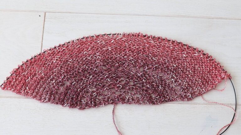 How To Knit The Half Pi Shawl - Beginner Friendly Free Pattern - The ...
