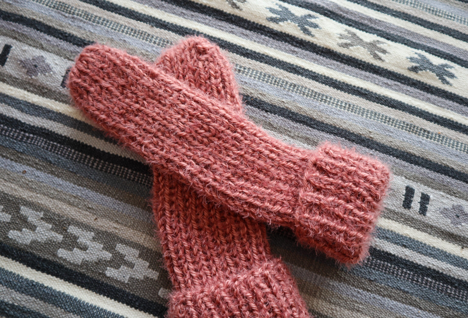 Cozy Slipper Socks - Easy Chunky Knit Tube Socks - The Snugglery