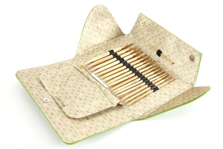 Interchangeable Knitting Needles – A Buying Guide – The Snugglery