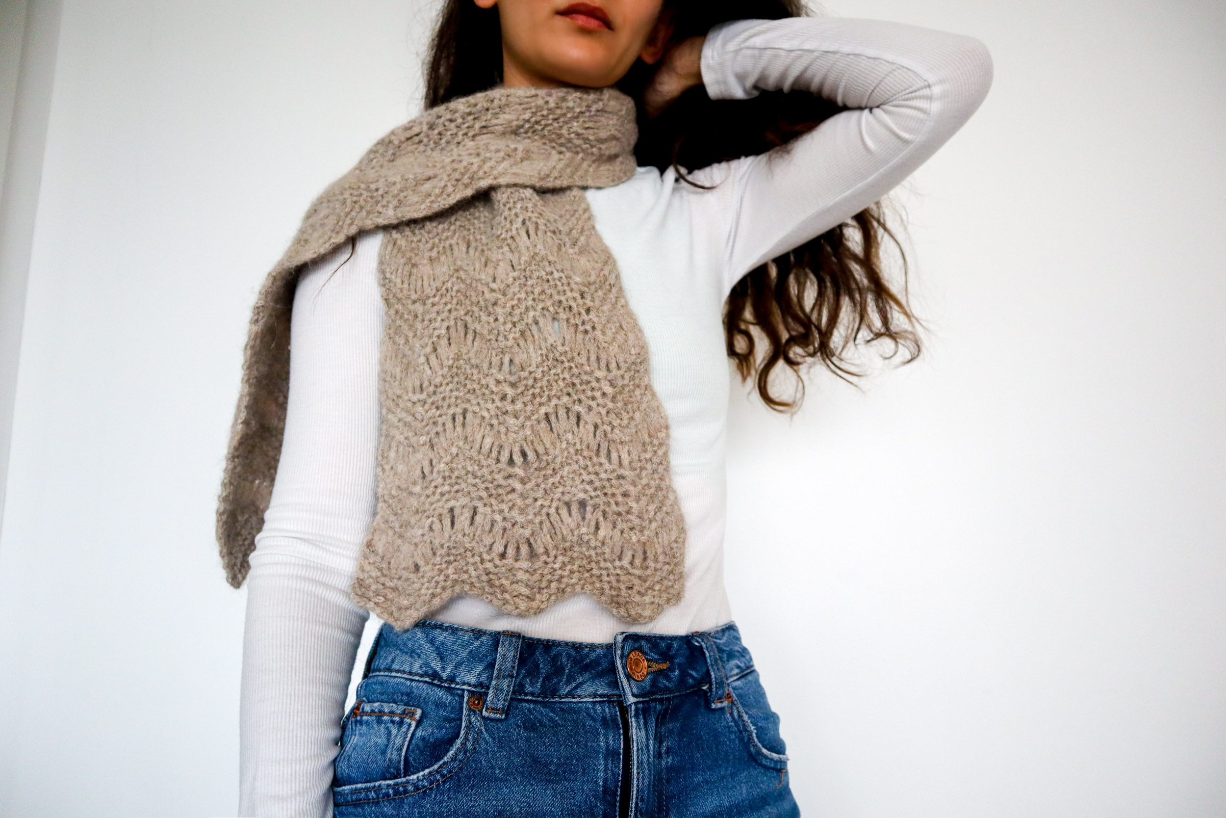 Dropped Stitch Chevron – Knit Scarf Pattern – The Snugglery