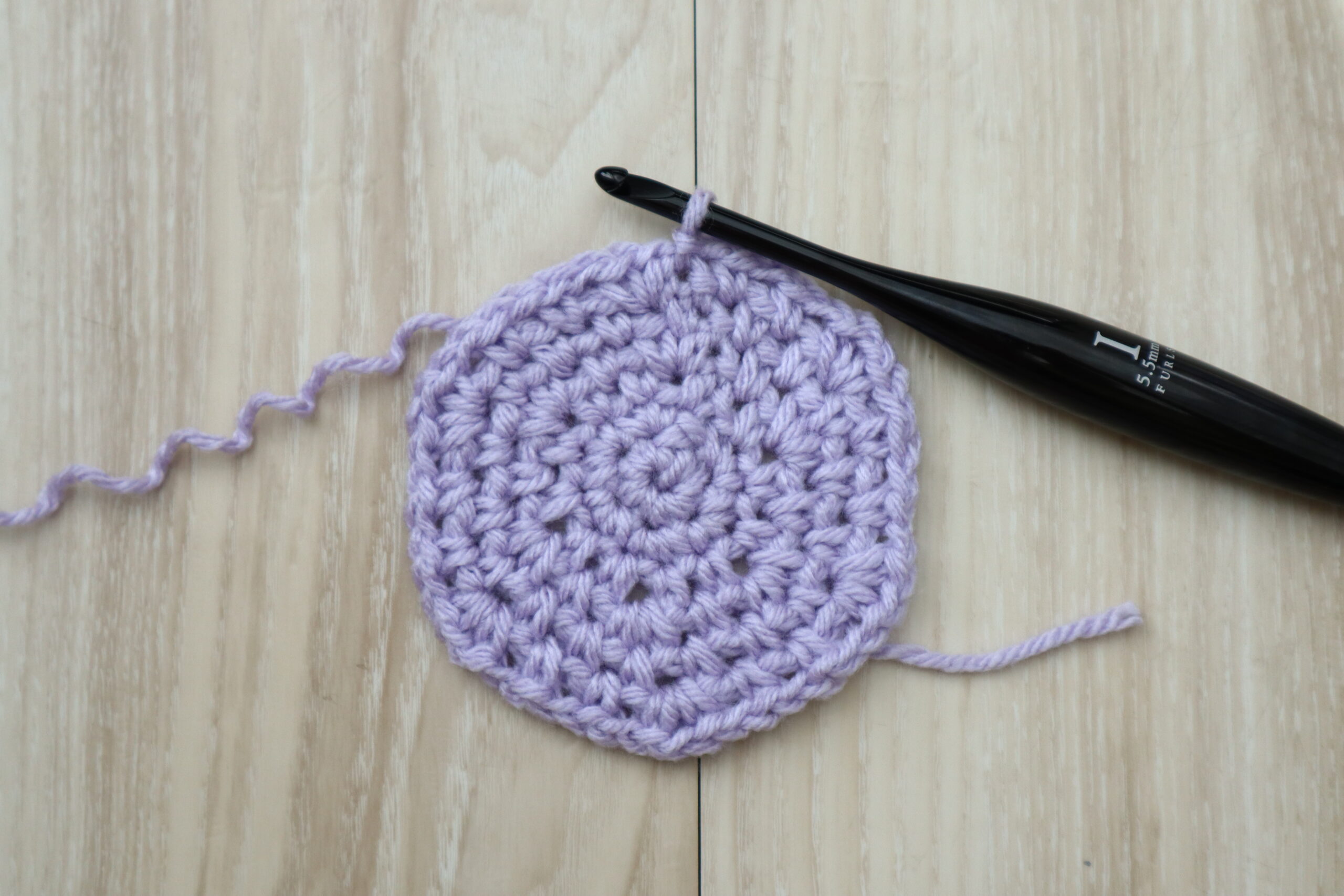 The Elusive Linen Stitch Circle - The Snugglery